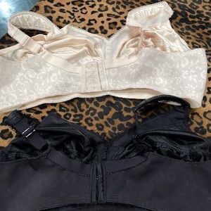 Playtex | Intimates & Sleepwear | Set Of Two Playtex 8 Hour Ultimate ...
